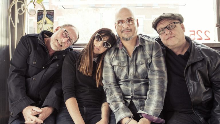 小精灵 (Pixies)：团体简介 - Salve Music