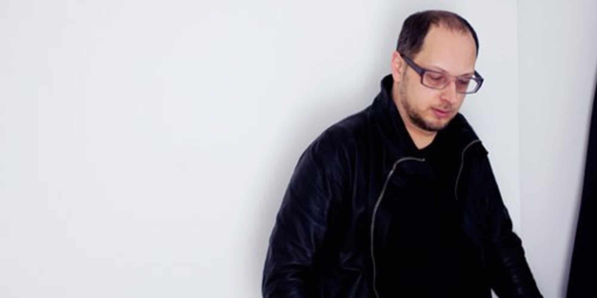 u-Ziq (Майкл Парадинас): Биография артиста - Salve Music