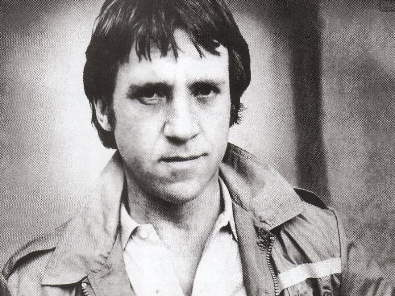 Vladimir Vysotsky: Biography of the artist - Salve Music