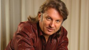 Lyova Bi-2 (Egor Bortnik): 艺术家的传记 - Salve Music