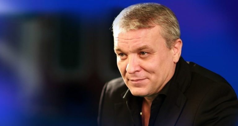 Александр Дюмин: Биография артиста - Salve Music