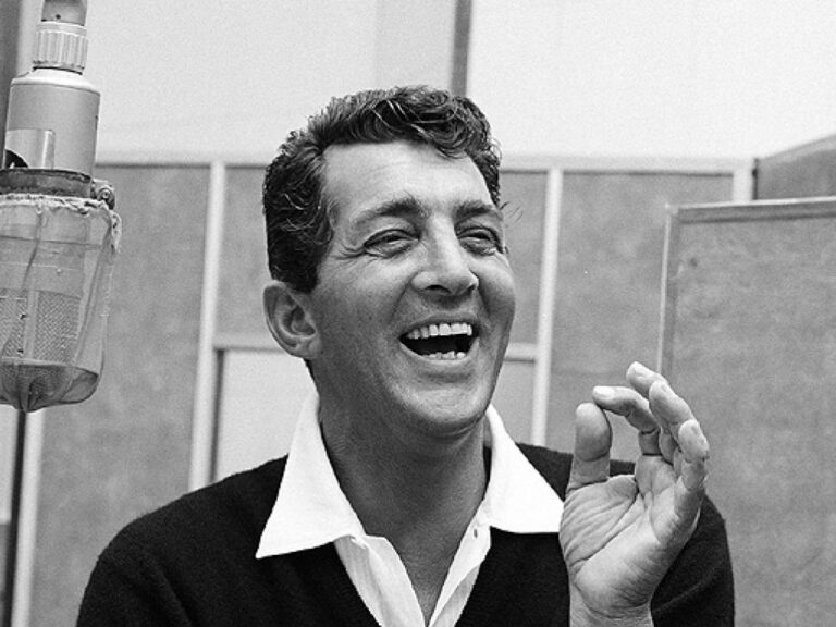 Dean Martin (Дин Мартин): Биография артиста - Salve Music