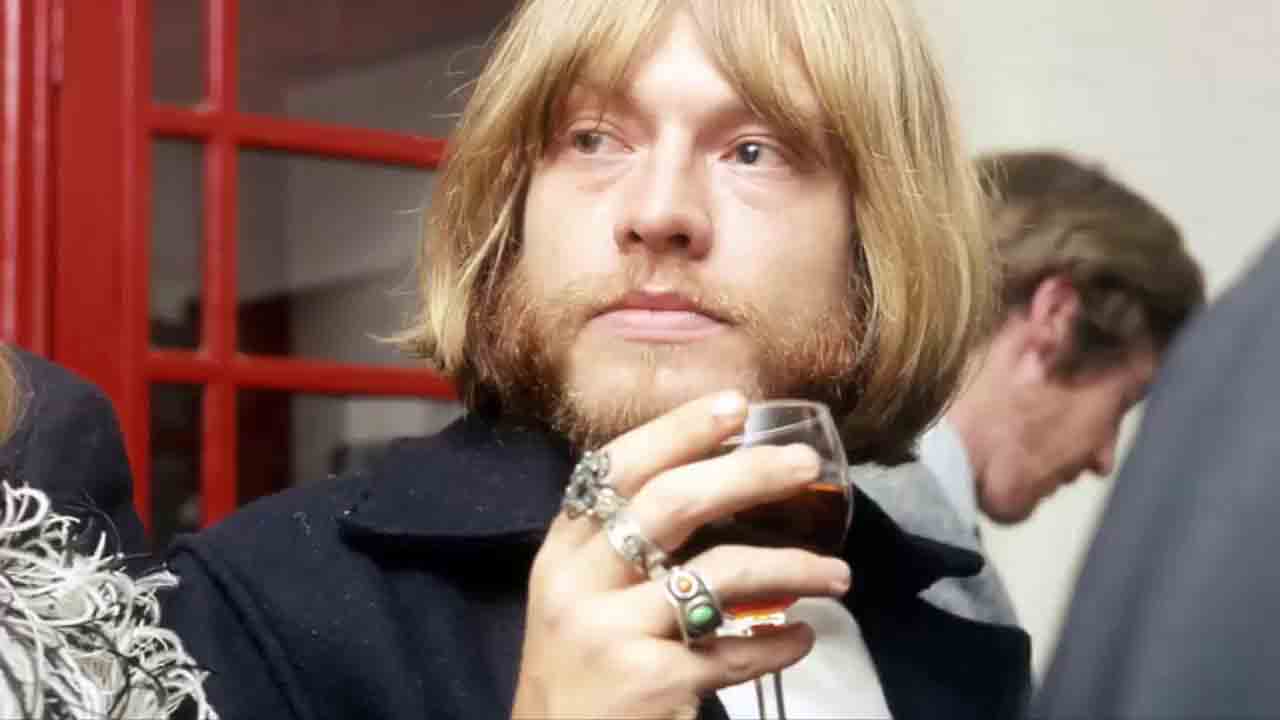 Brian Jones (Брайан Джонс): Биография артиста - Salve Music