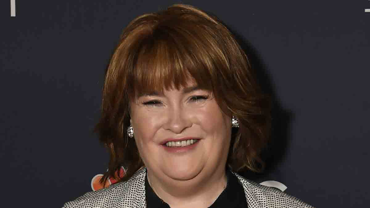 苏珊·博伊尔 (Susan Boyle)：歌手的传记—— Salve Music