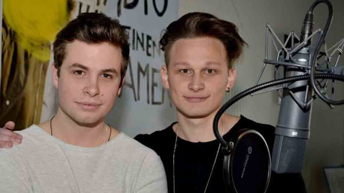 Twocolors (Tukolors): Biography of the group - Salve Music