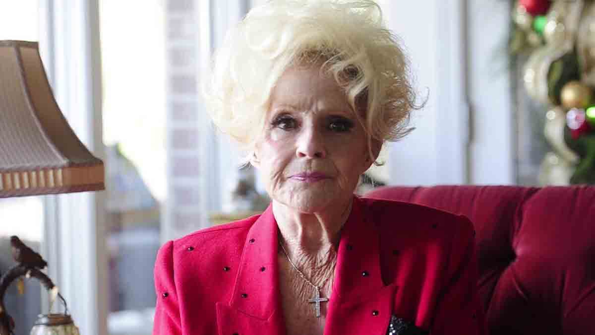 Brenda Lee (Бренда Ли): Биография артистки - Salve Music