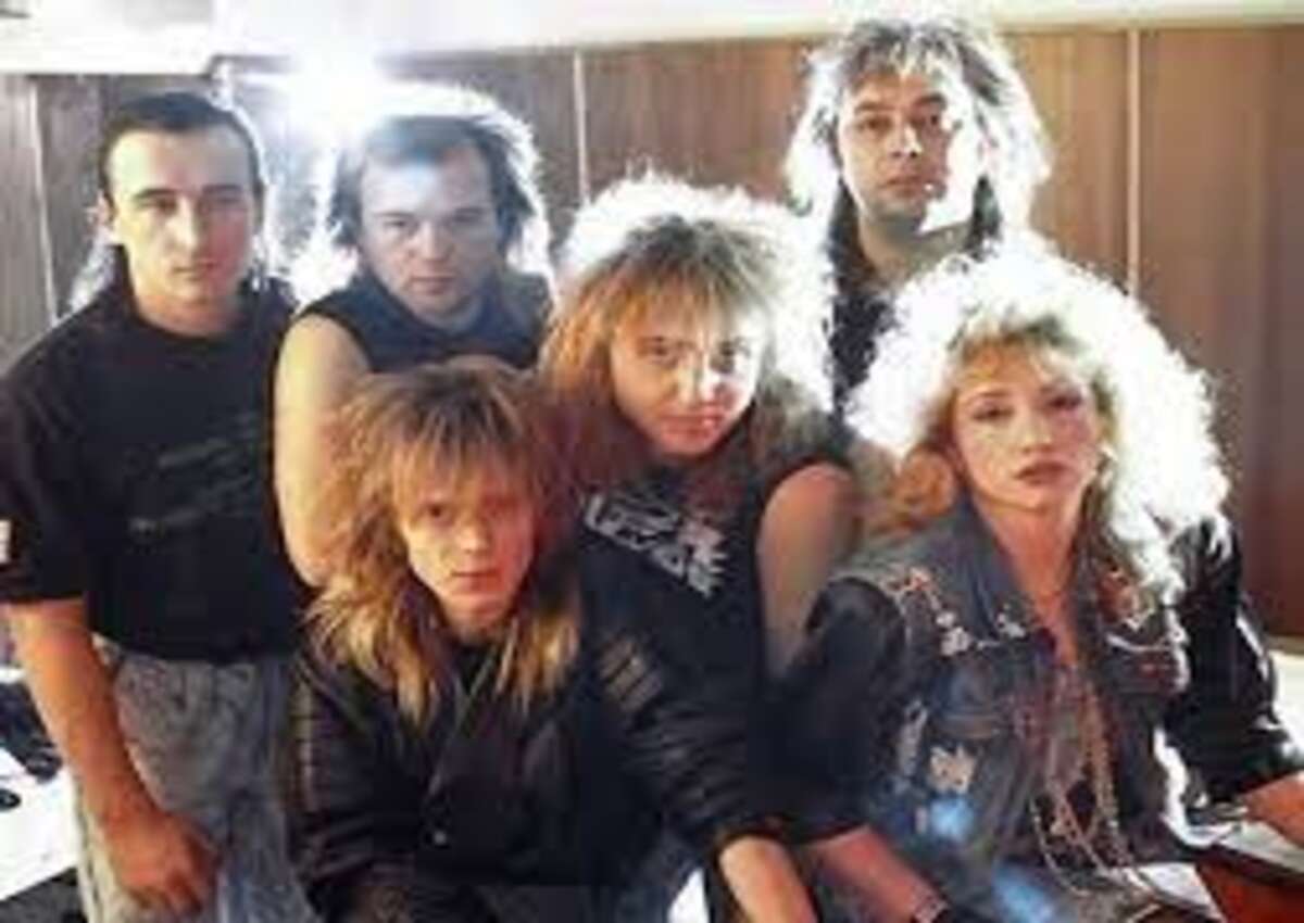 Electroclub: Biography of the group - Salve Music