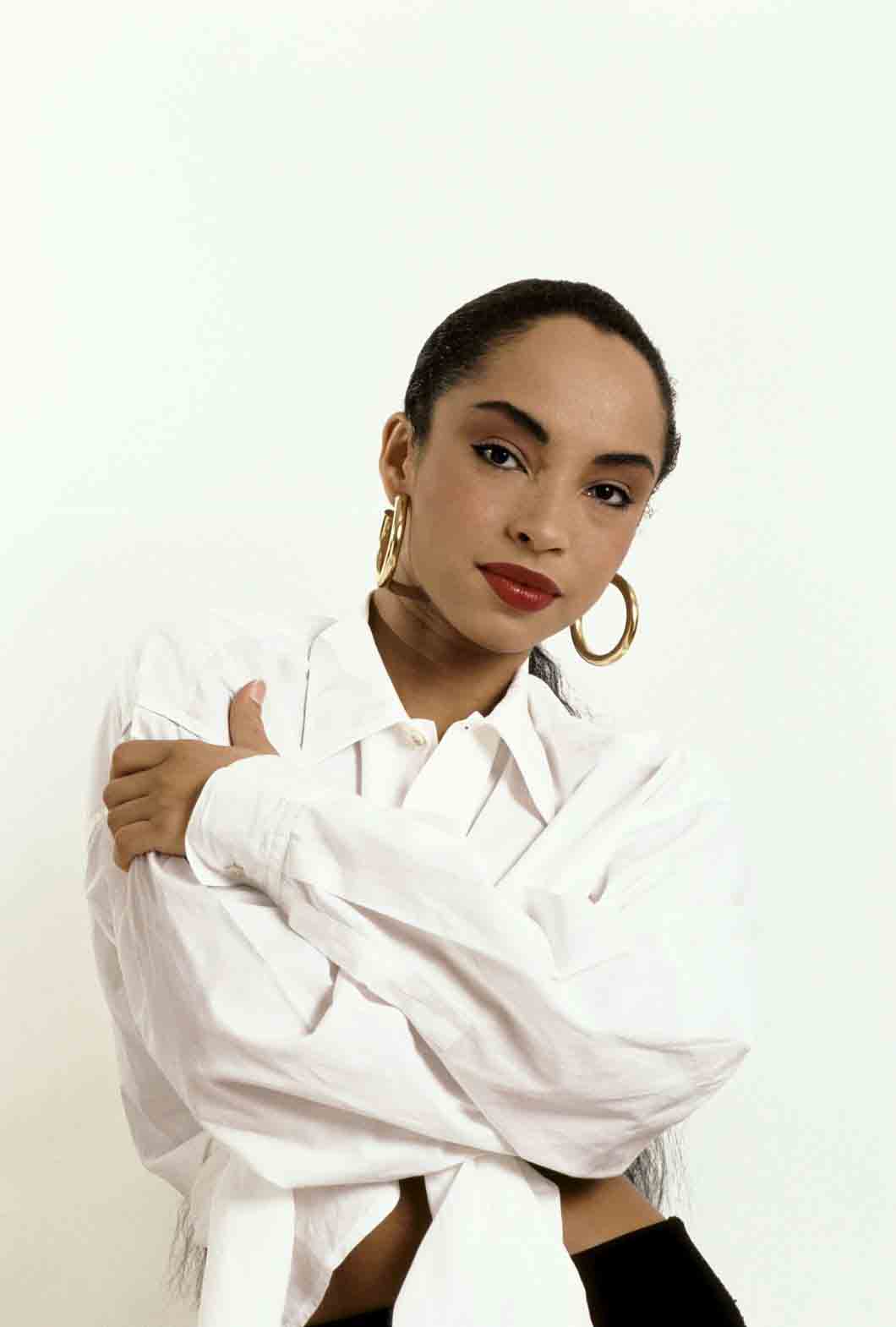 萨德·阿杜 (Sade Adu)：歌手的传记—— Salve Music